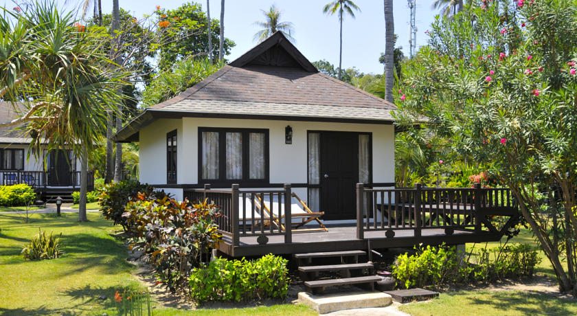 Holiday Inn Resort Phi Phi Island • Hello Island