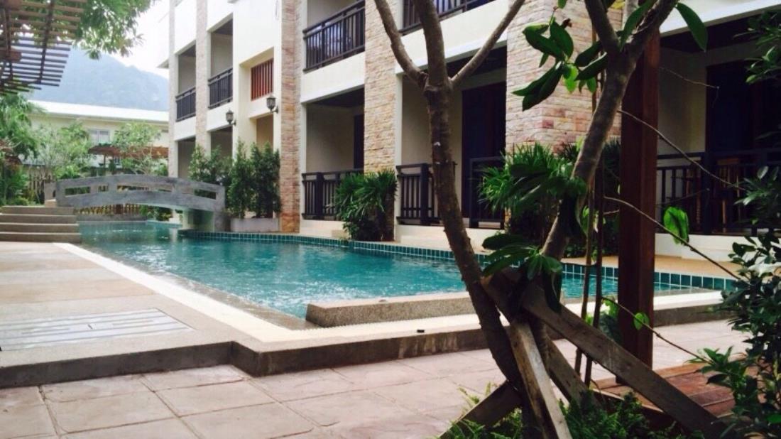 JJ Residence • Hello Island