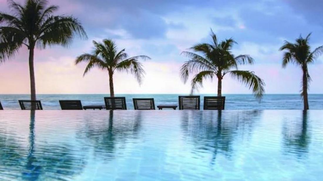 Salad Buri Resort & Spa • Hello Island