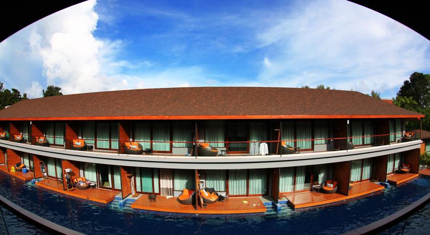 Akira Lipe Resort • Hello Island