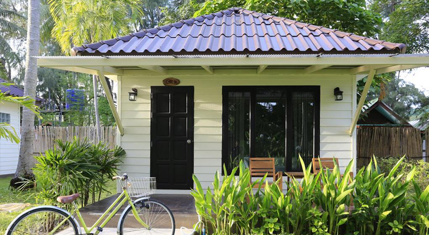 Wapi Resort • Hello Island